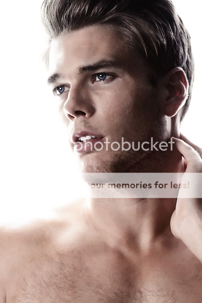 ModelMayhem.com - Abercrombie male model head shot